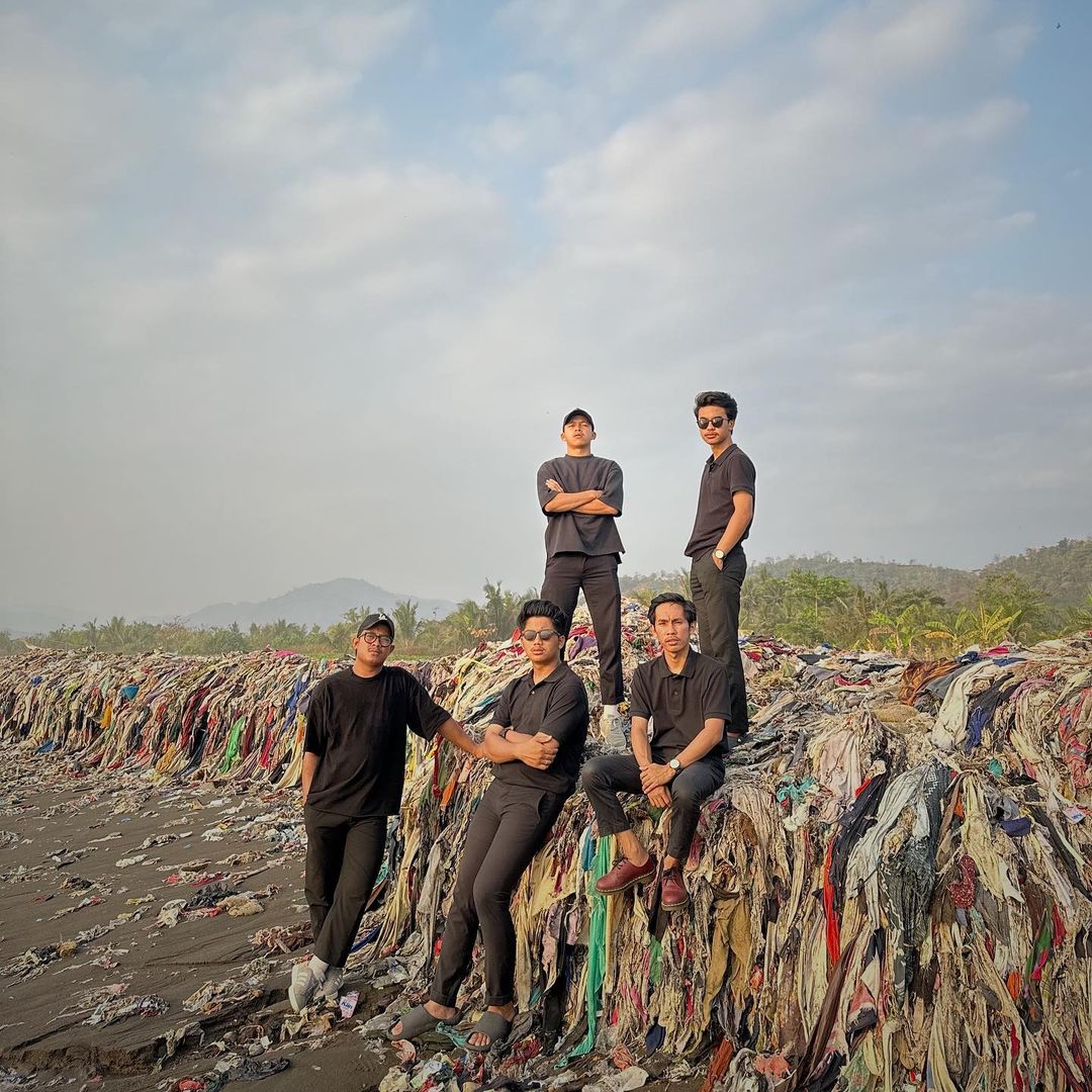 Pandawara Group Leads The Way in Social Environment - Indonesia Youth ...